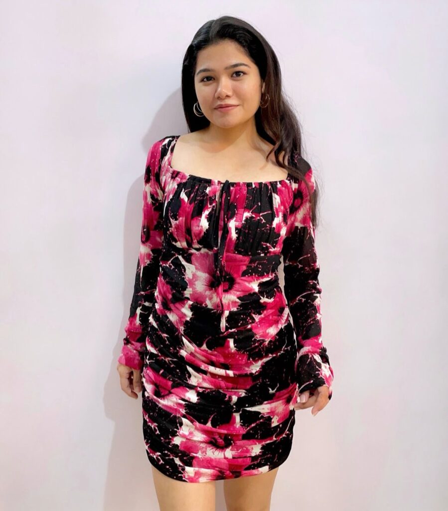 BODYCON RUCHED DRESS – Reveal Store